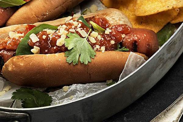 Hot Dog med salsa och koriander | LM Unibake